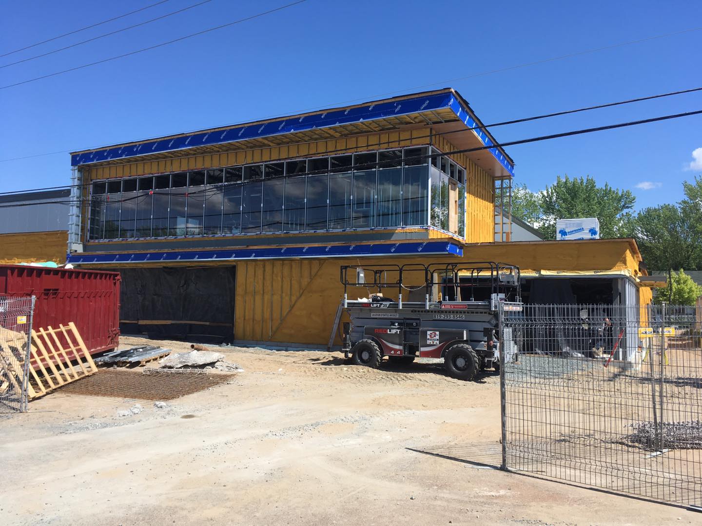 Aréna Pierre-Provencher - Vitrerie Asbestos